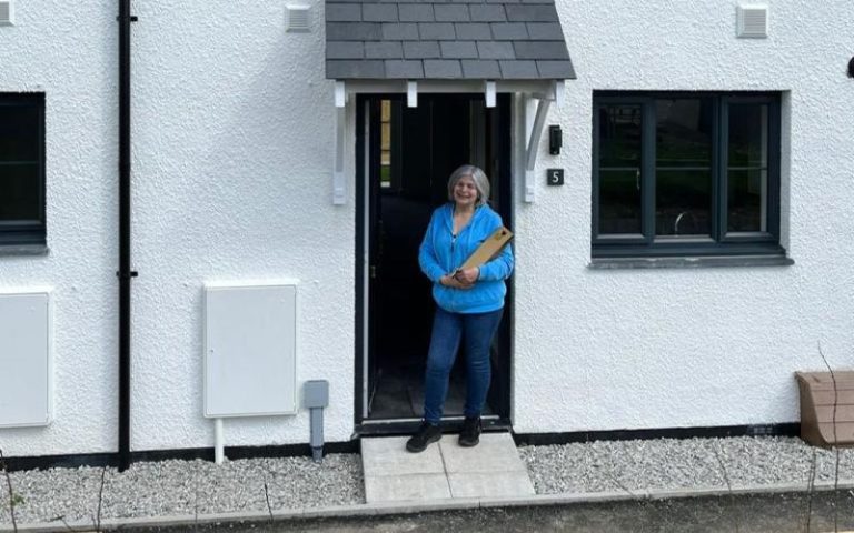 11 happy homeowners move into new Devonia Court development - Lang Town ...